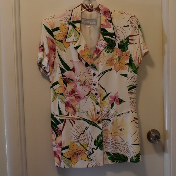 Dorothy Schoelen - Platinum | Tops | Dorothy Schoelen Platinum | Poshmark